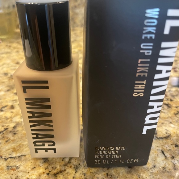 IL MAKIAGE | Makeup | Il Makiage Flawless Base Foundation Creamy 75 ...